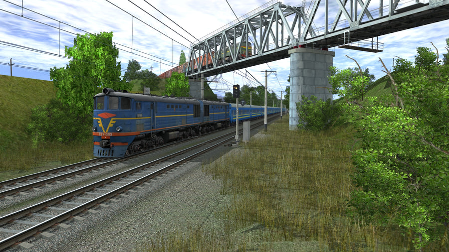 TE7-083 ( Russian Loco ) | Trainz Store